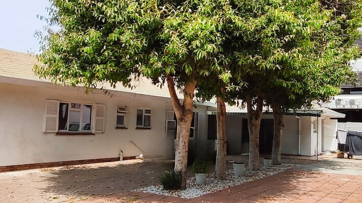 20 Bed House For Large Groups - Western Cape