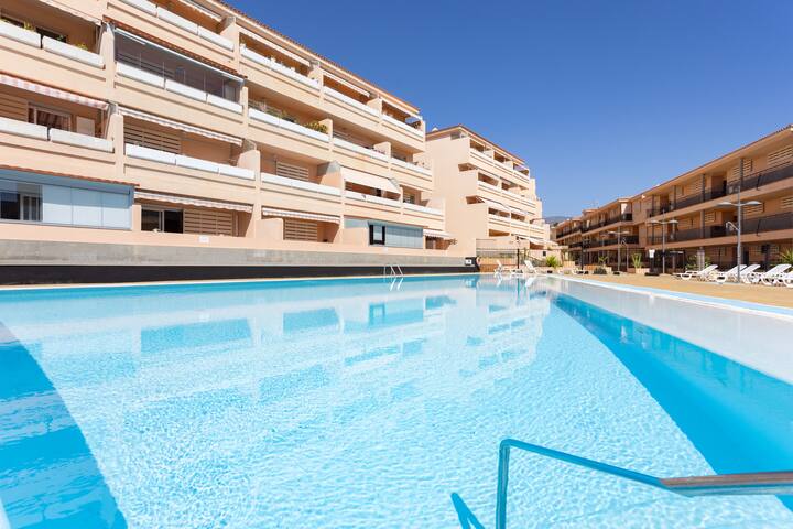 Los Seres.balcón, Piscina Y Wifi - Playa de las Américas