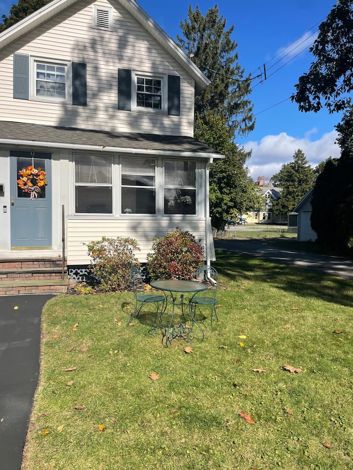 Home In Saratoga Springs Ny - Saratoga Springs, NY