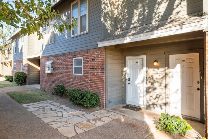 Condo #116 - Midland, TX