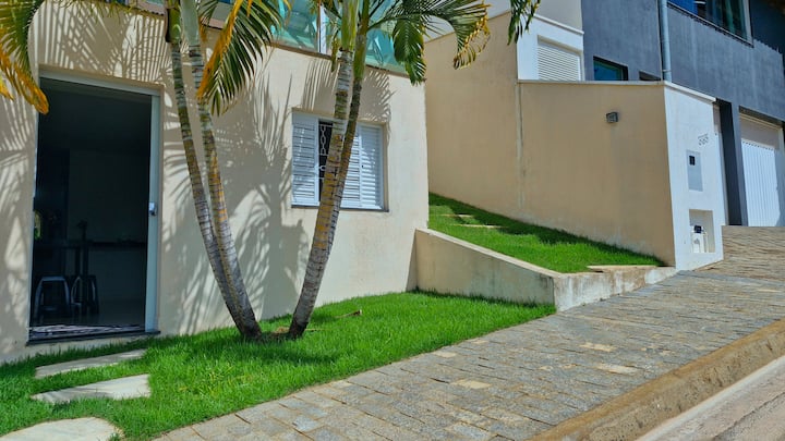 Suíte Confortável P/ 4 Pessoas. Perto De Tudo! - Capitólio