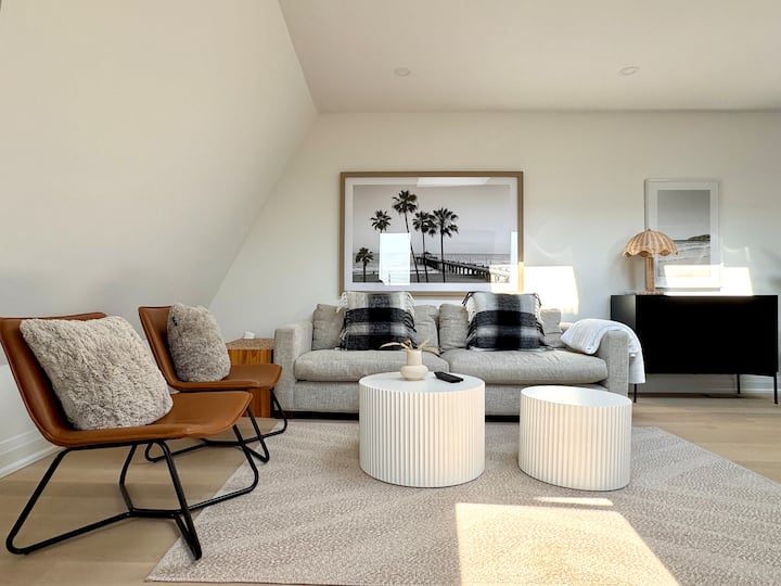 Modern 2 Story Loft By Casa Loma - Toronto