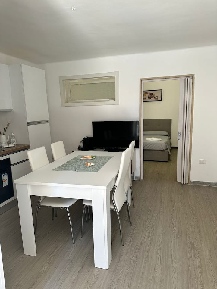 Civico 81, A Due Passi Da Tutto! - Giovinazzo