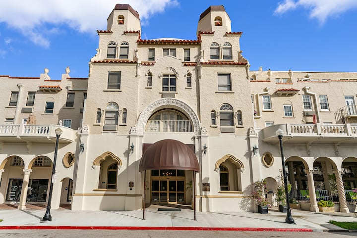 Classic Palm Beach Island Condo(unit 1108) - Palm Beach