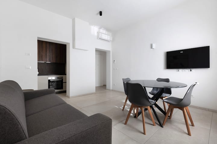 Le Dodici Porte: Mascarella 1 By Bologna District - Bologna