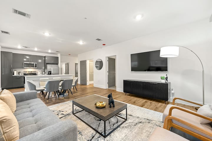 Luxury 2br Escape In Downtown Atlanta - Atlanta, GA
