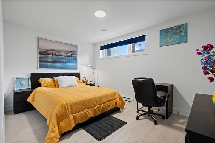 Chic Condo 15 Mins From Downtown - Longueuil