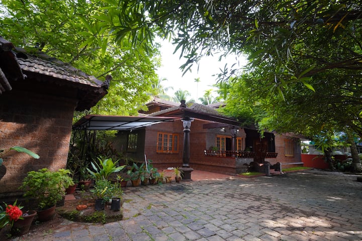 Illam Heritage Villa(g-floor)-nr Guruvayur Temple - Guruvayur