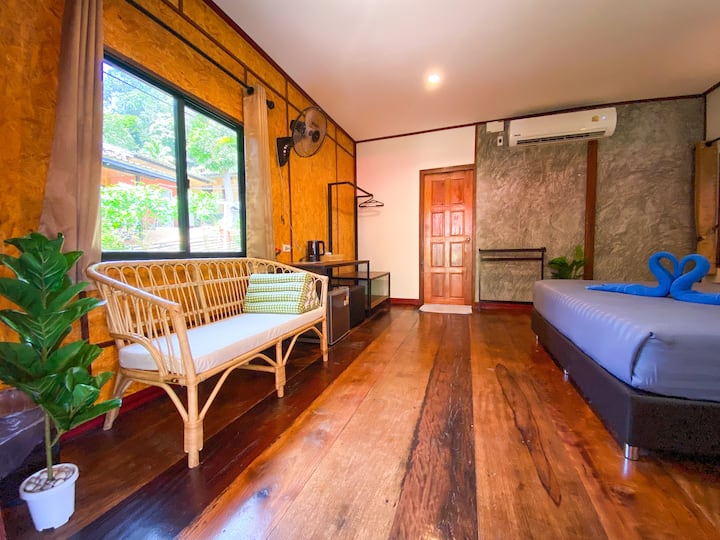 B12, Grand Superior Bungalow (Rapala Railay) - Ao Nang