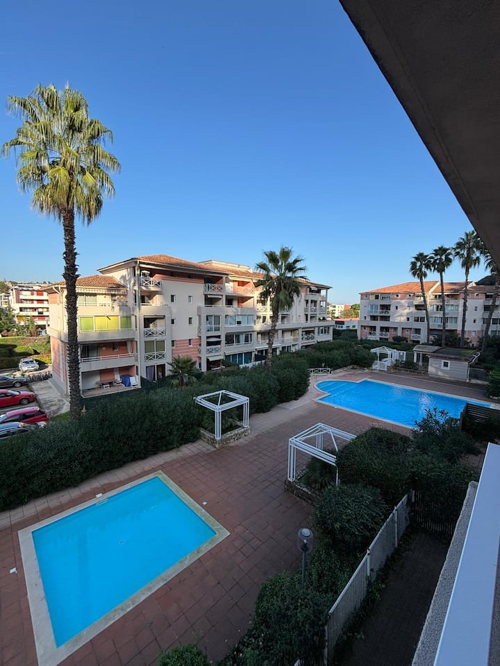 Dernier éTage, Garage, Piscine Et Tennis - Cagnes-sur-Mer