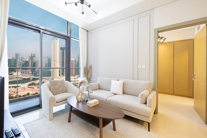 833 Keys | Homely 2 Br | Business Bay Views - Dubai