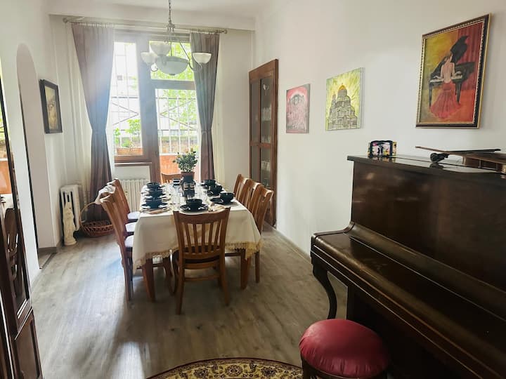 Retro Gem In Sofia’s Heart Vintage & Original Art - Sofia