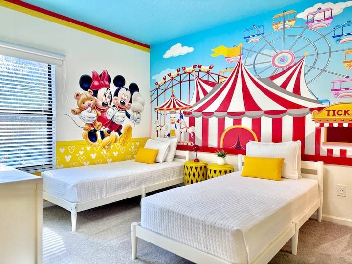 Oasis W/ Pvt Pool + Themed Rooms | Intl Dr - オーランド