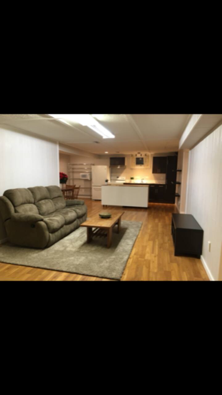 Bachelor Pad Open Concept - Grande Prairie