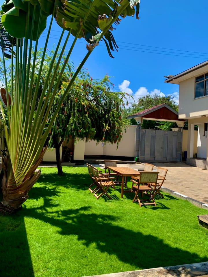 Cozy Family-friendly 2-br Apt - Tanzania