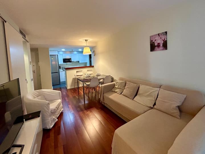 Modern Apt At Metro Barceloneta - Barcelona