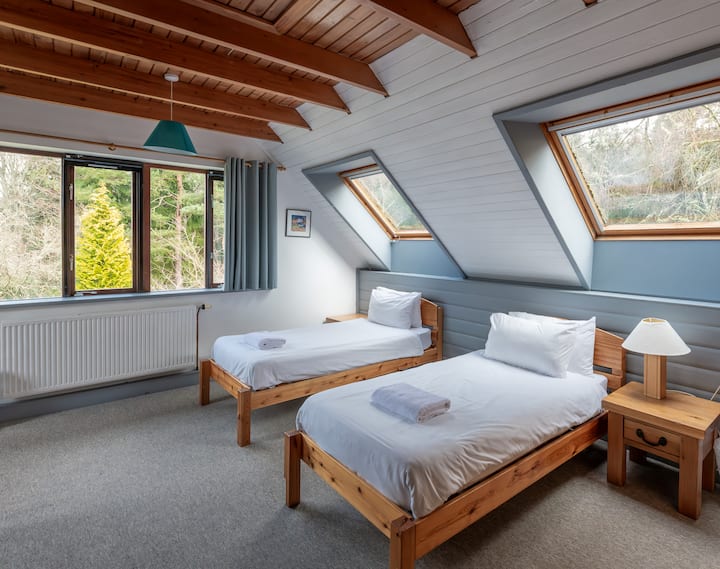 Feshie Apartment Loch Insh - Kingussie