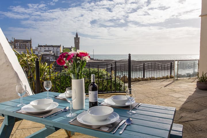 Tremayno By Porthleven And Lizard Holidays - Porthleven