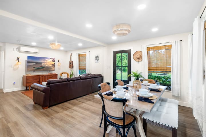 Trending Aesthetic House Near Lake - Inverness, FL