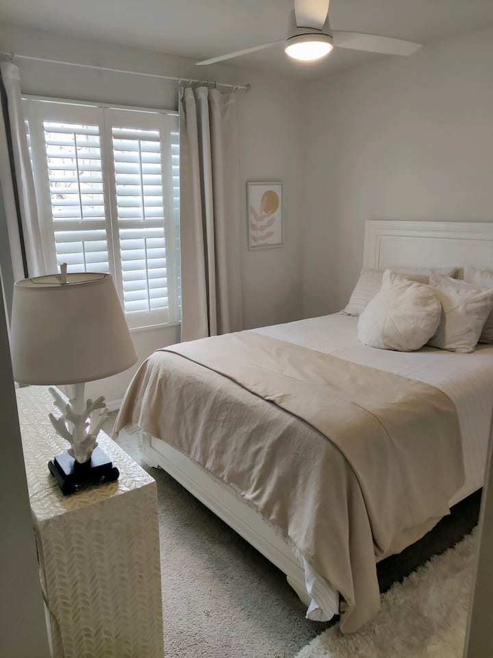 Comfortable & Clean Oasis - North Fort Myers