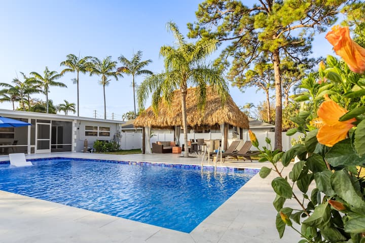 Golfers Green Retreat With Heated Salt Pool & Tiki - Boynton Beach, FL