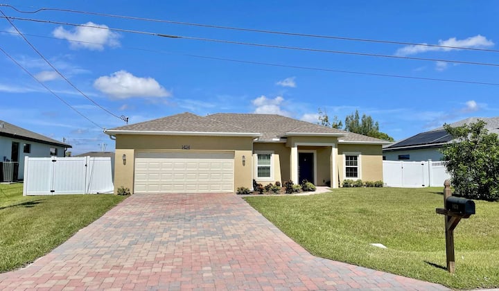 Villa Tranquility - Summer Special! - Cape Coral, FL