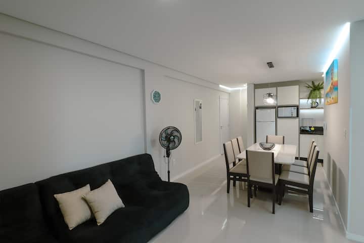 Apartamento Familiar Iii Próx. Beto Carrero/praia - Penha