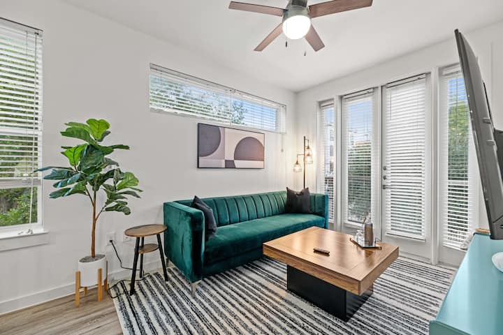 Duos Lux Studio - B - Dallas, TX