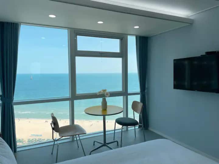 호텔 해운대엘리시아_오션 스탠다드 더블 - Busan