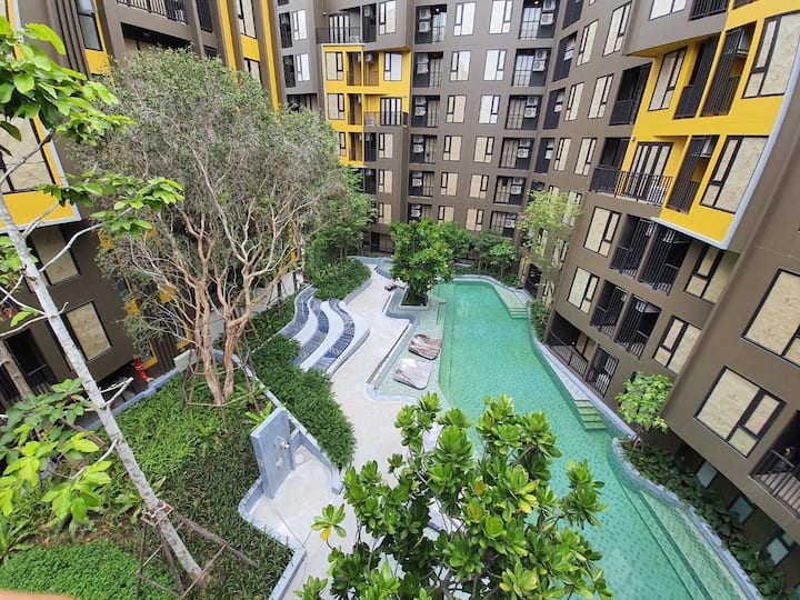 The Base Pool View Near Central Phuket Floresta - Phuket
