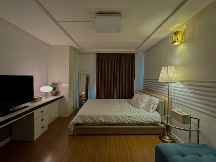 써니하우스5/공항 10분/제주시 중심/신제주/오일장 10분 - 済州