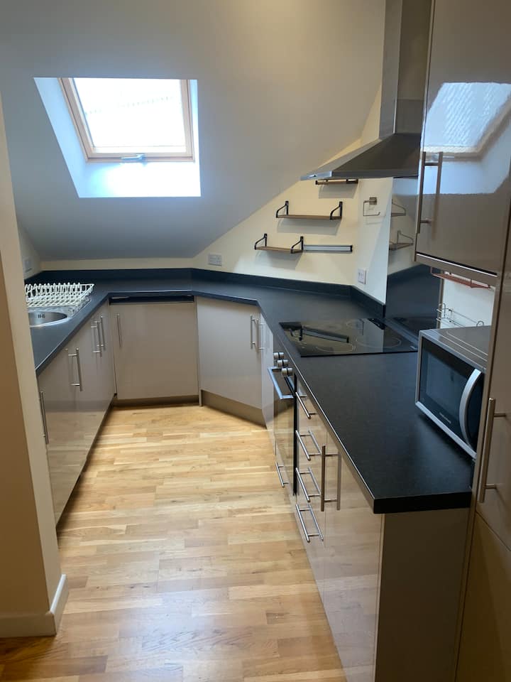 Stunning Two Bedroom Flat Luton - Harpenden