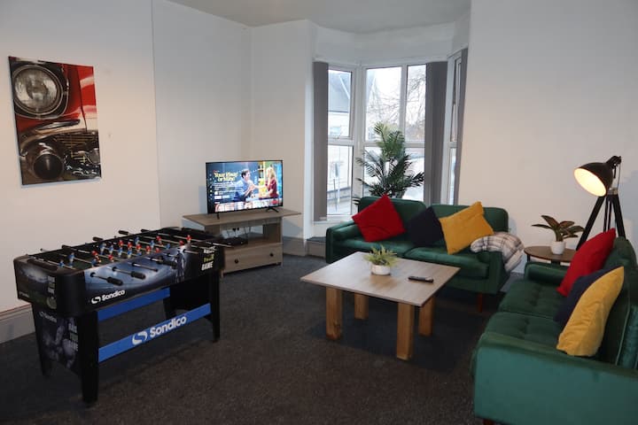 Lily House - 3 Bed Wifi & Parking Hull - Hull