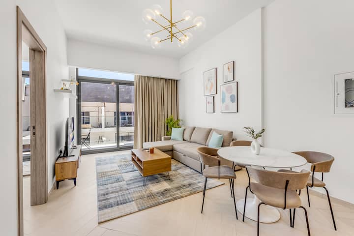 Spacious 1br With Balcony In Jvc - Dubai