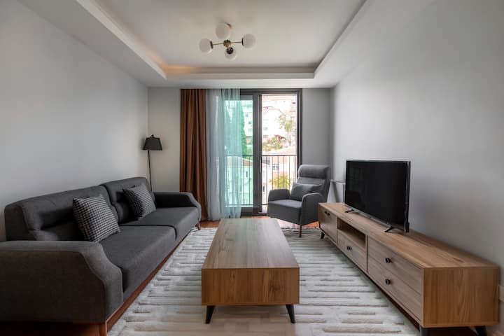 Chic One Bedroom Condo - Isztambul