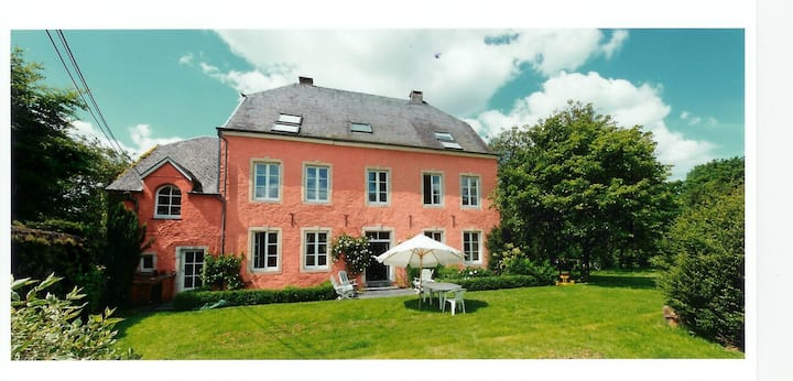 Grande Maison Familiale 12 Voyageurs 5 Chambres - Martelange