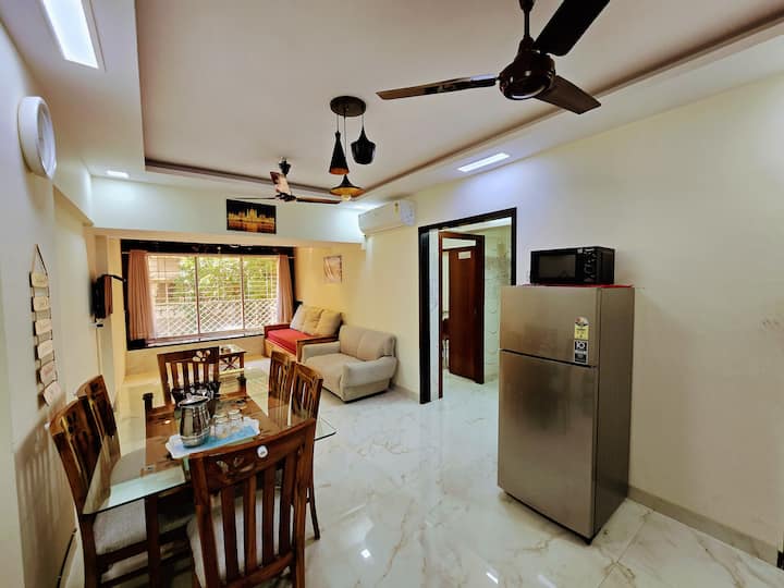 Bliss 101: 2bhk In Santacruz Near Juhu And Airport - Mumbai
