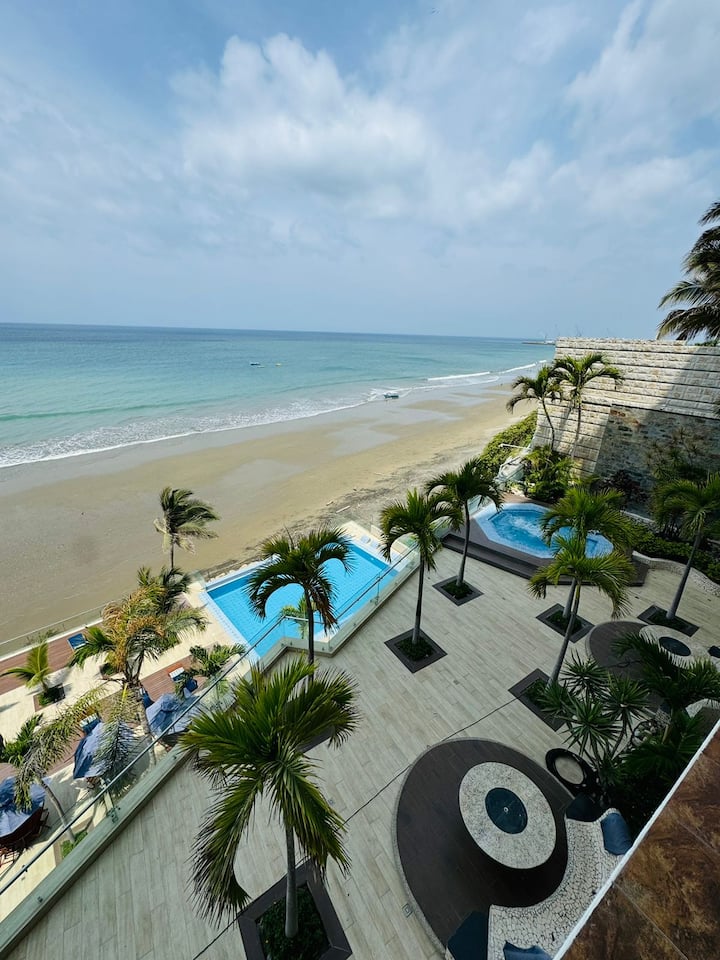 Apartamento Lujoso Frente Al Mar - Manta