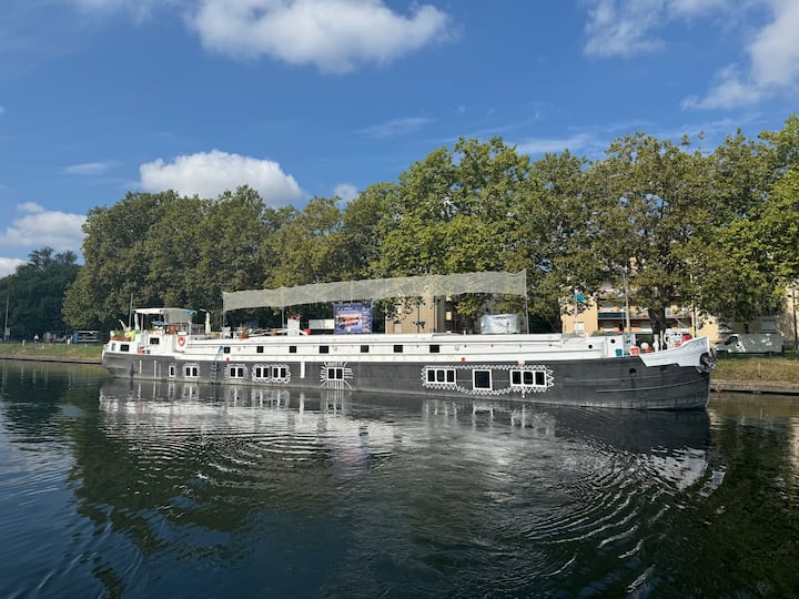 A Bord De Lorin, Captain's Cabin Babord Au Rivage - Estrasburgo