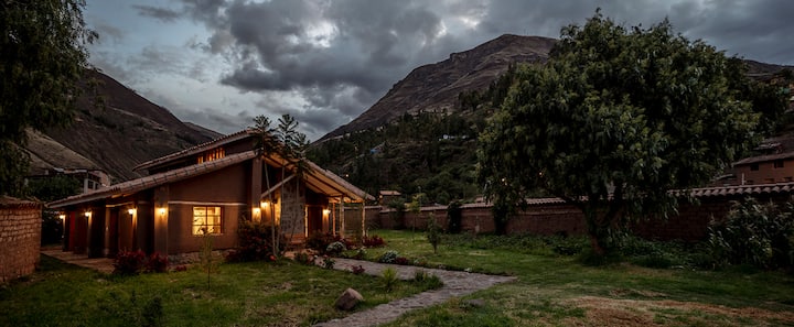 Sacred Valley Pisac Retreat Fireplace - Madre de Deus