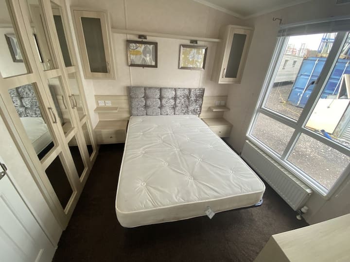 Lovely Caravan B&b - Southport