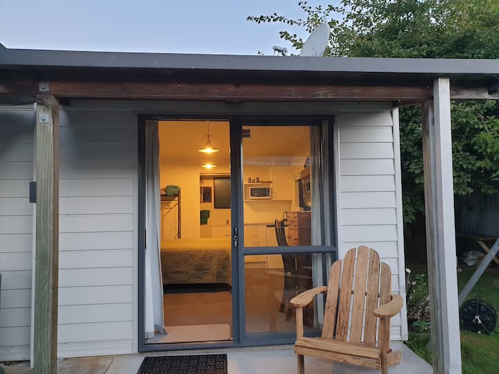 Detached Bedroom With En-suite - Cambridge, New Zealand