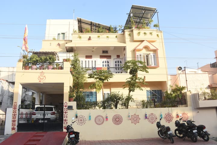 House Of Mewar - 우다이푸르