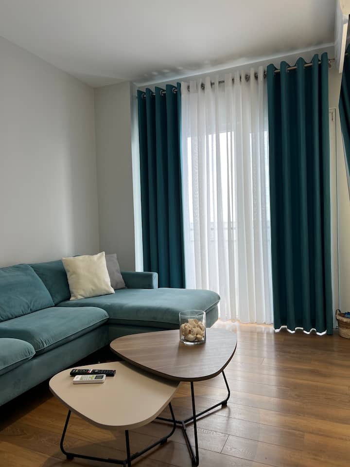 Jur Apartment - Durrës