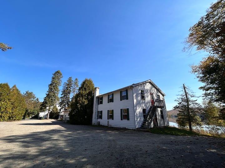 Vielle-france (Rez-de-chaussée Seulement) - Mont-Tremblant