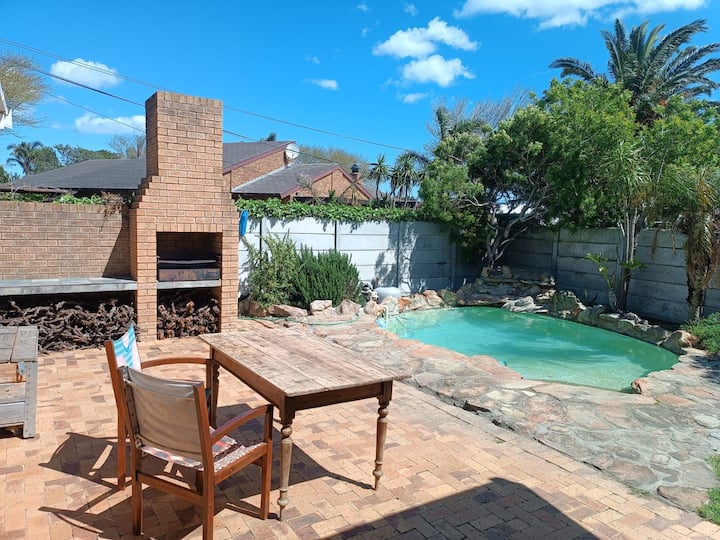 Nyumbani Beach Escape - Somerset West