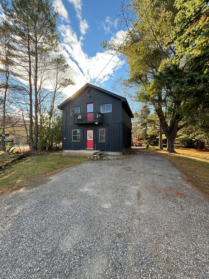 Cozy Four Bedroom Home In Novar - Huntsville