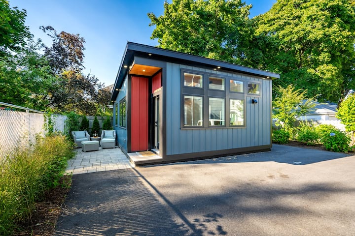 Patio | Kitchenette | W/d | 5 Mins To Downtown - Portland, ME