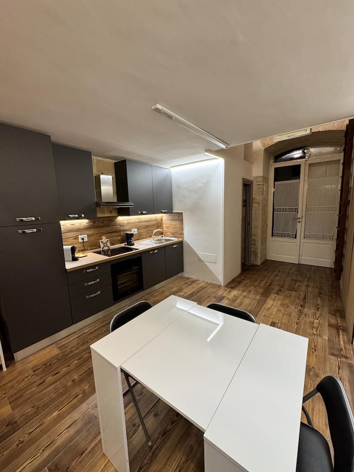 Corato, A Due Passi Dal Centro - Corato