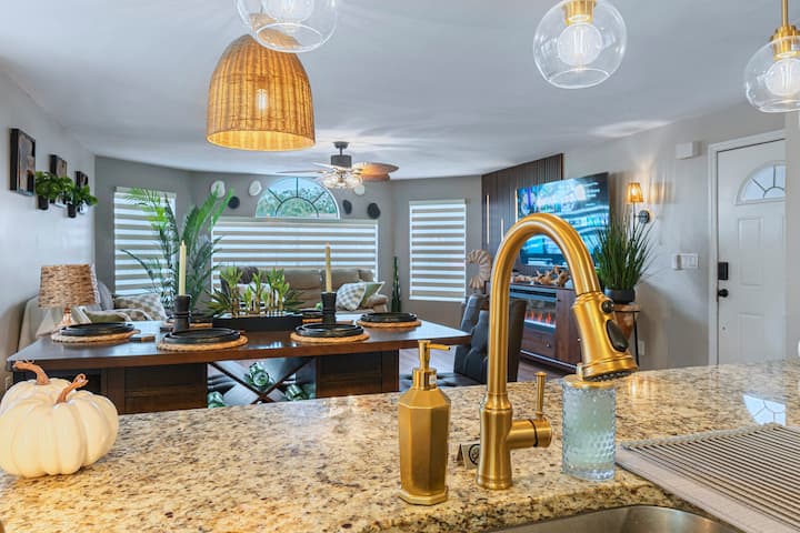 Harmonious Vibes Retreat - Kissimmee, FL